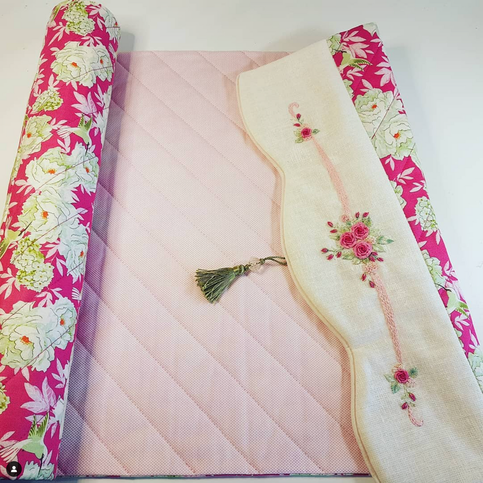 WILD RASPBERRY ROSES Embroidery Roll Pattern and Cottage Garden Thread ...